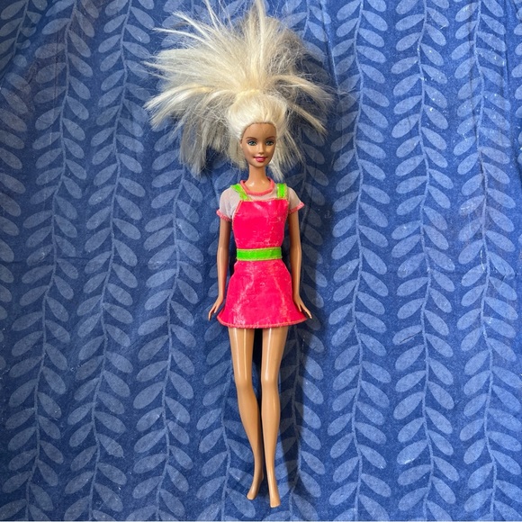 Mattel | Toys | 999 Mattel Blue Eyed Blonde Hair Barbie Doll With Pink ...